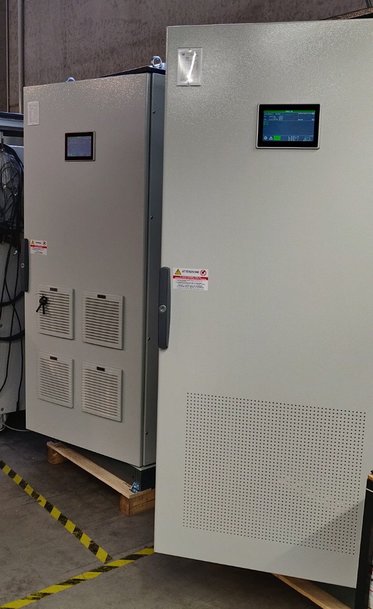 EASYE4 E PLC HMI XV300: IL BINOMIO VINCENTE DI EATON CHE HA ...